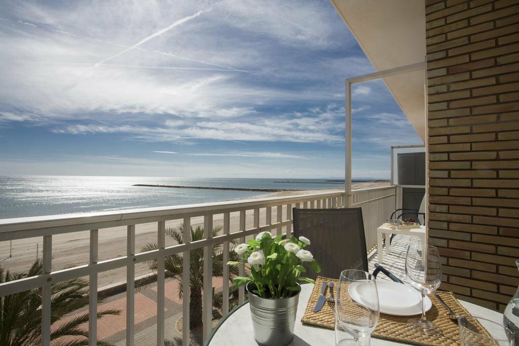 Otel SingularStays El Faro, Valensiya, foto