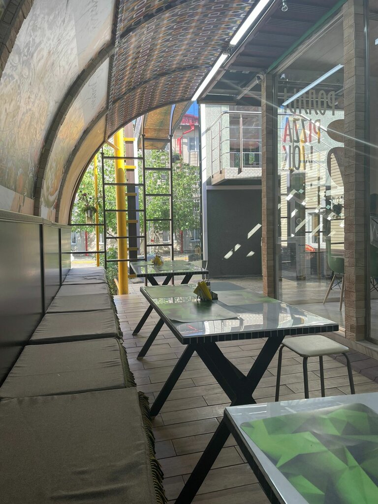 Kafe Восточный дворик, Soçi, foto