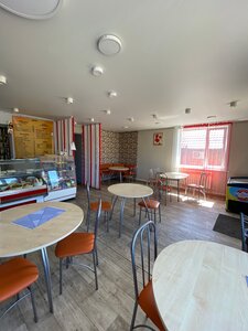 Чайная (ulitsa Krasnogo Oktyabrya No:48, rabochiy posyolok Kuytun), kafe  İrkutskaya oblastından