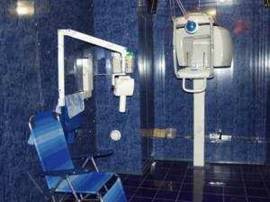 Özel ağız ve diş sağlığı klinikleri ve muayenehaneleri Stomatologicheskaya klinika Aktsent-M, Perm, foto