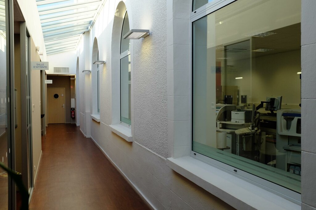 Tıbbi laboratuvarlar Biogroup Astralab - Laboratoire Pont Neuf, Limoges, foto
