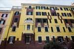 La Residenza City (Via Emanuele Filiberto 109,Terzo piano, interno 7,Central Station,00185 Rome,), otel  Roma'dan