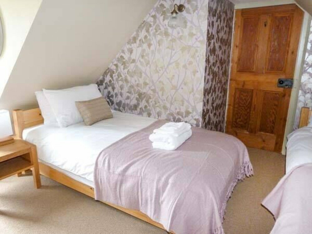 Easter Duthil Cottage, hotel, Scotland, Highland, Carrbridge — Yandex Maps