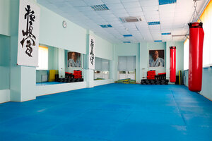 Fitnes-tsentr Reforma (ulitsa Karla Marksa No:55), fitness kulüpleri  Kamensk‑Uralski'den