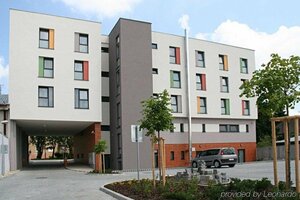 Impiq Hotel (Trnavský kraj, Trnava), otel  Trnava'dan