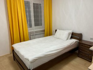 Уютные апартаменты на Велижской (Velizhskaya Street No:72), otel  İvanovo'dan