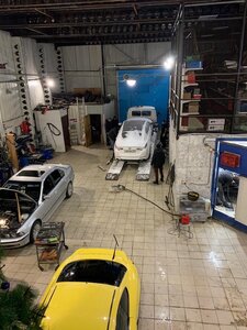 Autohelp (Khanty-Mansi Autonomous Area, Raduzhny), otomobil servisi  Radujny'den