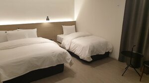 Gasan Palace Park (Gyeongbu Line, Geumcheon-gu Office station), otel  Seul'dan