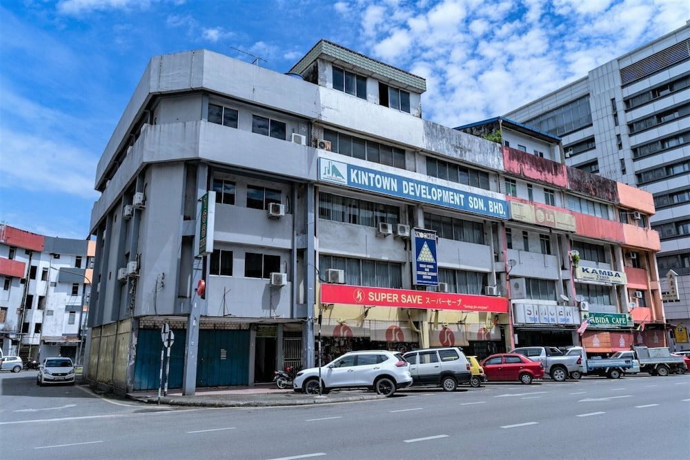 Otel Oyo 90185 168 Inn, Bintulu, foto