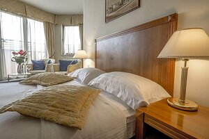 Hotel Opera by Zeus International (Bucharest, Bucharest Sector 1, Strada Ion Brezoianu, 37), otel  Bükreş'ten