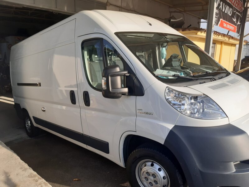 Otomobil servisi Carrozzeria D'Avino, Campania, foto