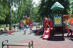 Playground (Moscow Region, Lukhovitsy, Gorodskoy park kultury i otdykha imeni Geroya Sovetskogo Soyuza lyotchika-ispytatelya I.G. Vorobyova), oyun alanı  Luhovitsy'den