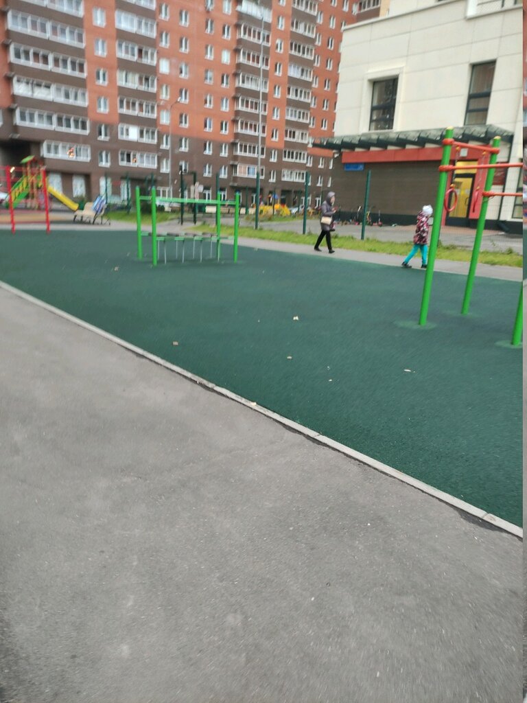 Spor alanı Sports ground, Balaşiha, foto