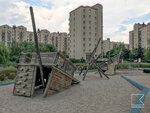 Playground (Warszawa, Park Nad Balatonem), oyun alanı  Varşova'dan