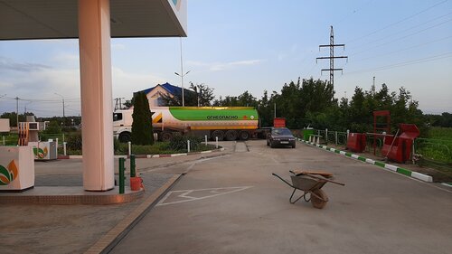 Benzin istasyonu Ситиойл, Kurganinsk, foto