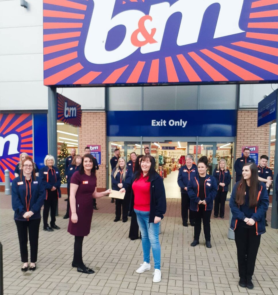 i̇ndirim ve fırsat sistemleri B&m Home Store, İskoçya, foto