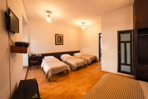 Hotel Montecarlo (Chimborazo, Riobamba), otel  Riobamba'dan