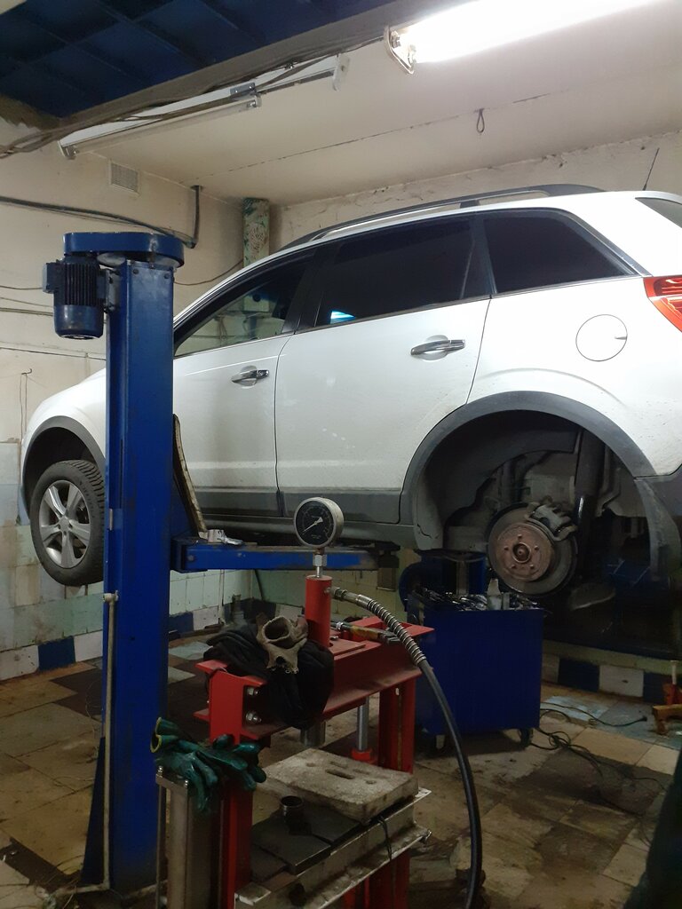 Otomobil servisi СТО Гараж, Belgorod, foto