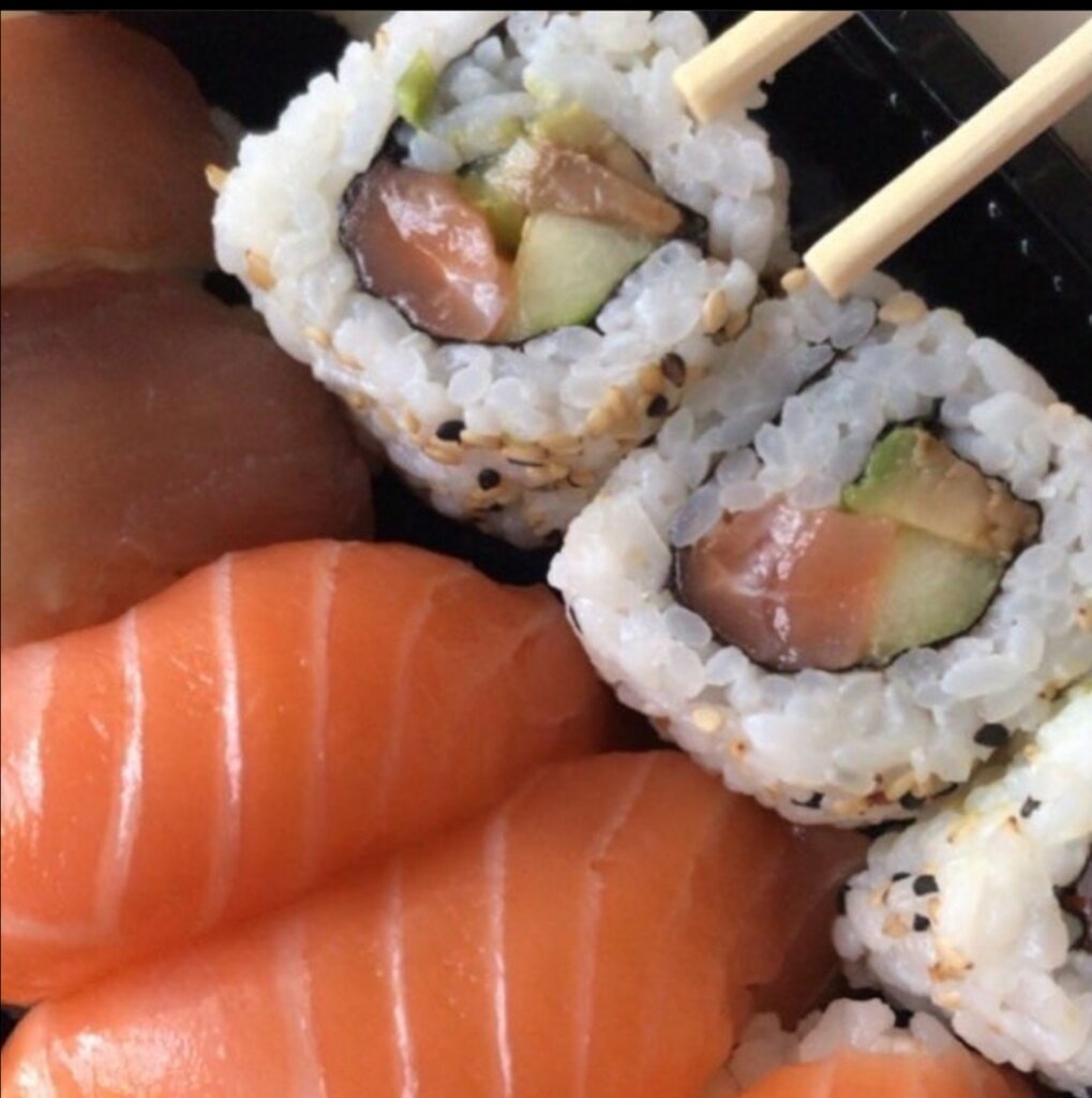 Suşi restoranı Sushirollnya, Astrahan, foto