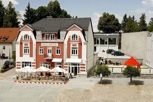 Hotel Kašperk (Jihočeský kraj, Cesky Krumlov, Namesti), otel  Kasperske Hory'den