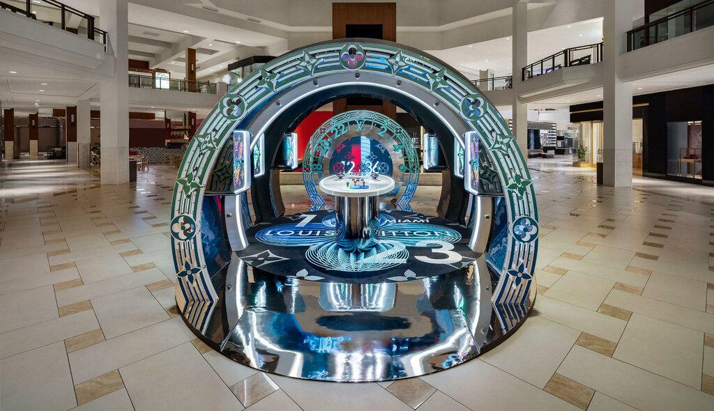 Giyim mağazası Louis Vuitton Aventura, Florida Eyaleti, foto