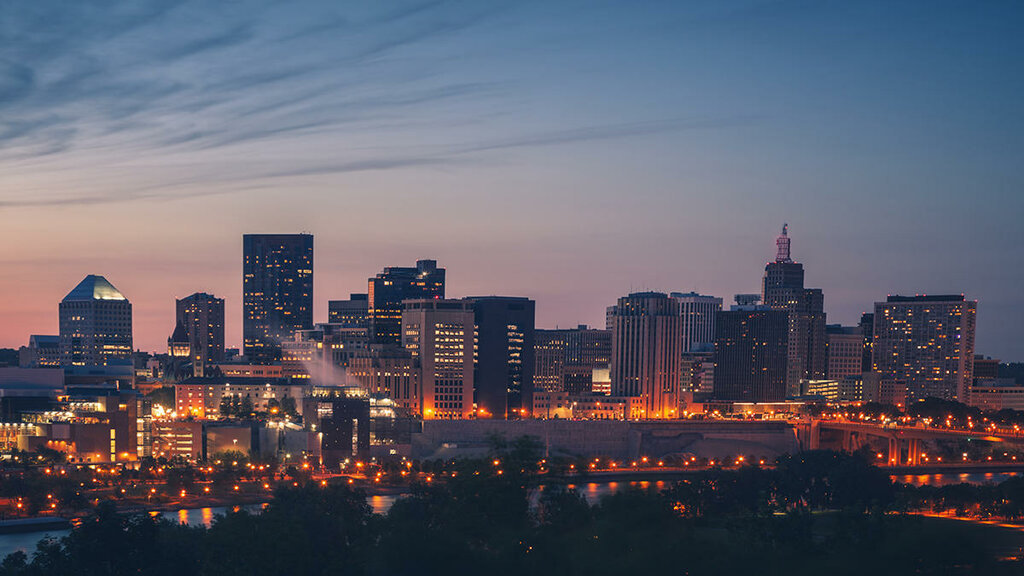 Avukatlar McGraw Law Firm, P. A., Minnesota Eyaleti, foto