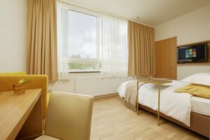 Icelandair Hotel Akureyri (Northeastern Region, sveitarfélög Akureyrarbær, Akureyri, Suðurbrekkan), otel  Akureyri'den