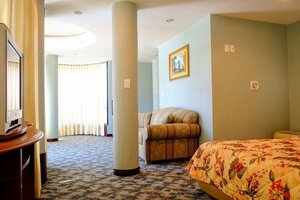 Hotel Eden Resort by Bluebay (Oruro, Calle Bolivar), otel  Oruro'dan