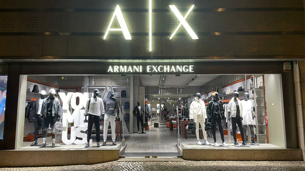 Giyim mağazası Ax Armani Exchange, Lizbon, foto
