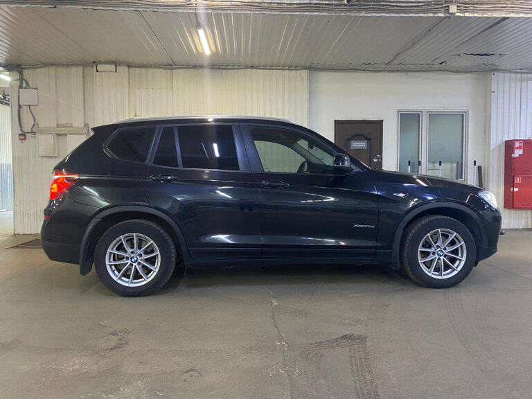 Otomobil servisi Мир спецтехники, Ugliç, foto