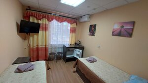 Admiral (ulitsa Karla Marksa No:16, Bolshoy Kamen), otel  Bolşoy kamen'den