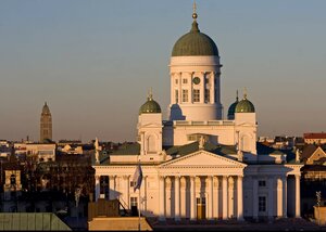 Helsinki Cathedral of St. Nicholas the Wonderworker (Uusimaa, Helsinki, Eteläinen suurpiiri, Kruununhaka, Hallituskatu, 7), protestan kilisesi  Helsinki'den