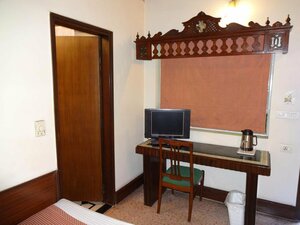 Hotel Broadway Delhi (Delhi, New Delhi District, Airport Express, New Delhi), otel  Delhi'den