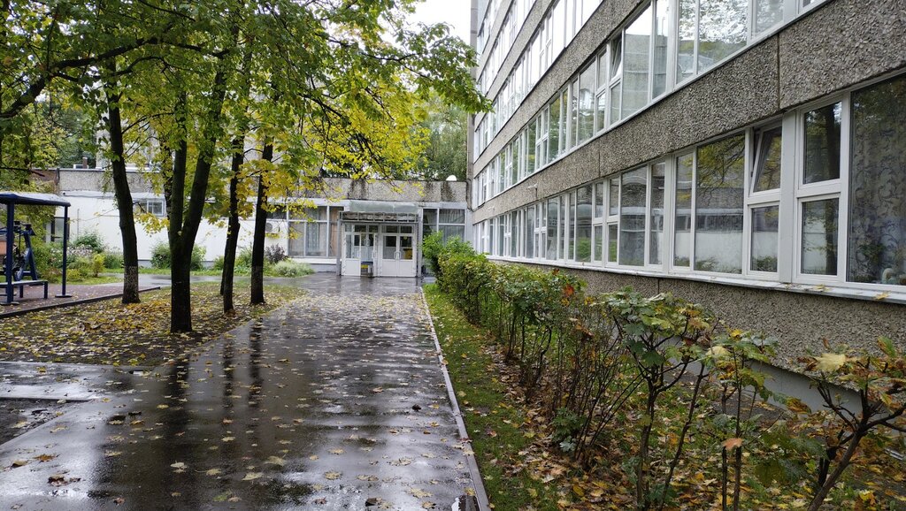 Yurtlar Общежитие РУДН, блок № 5, Moskova, foto