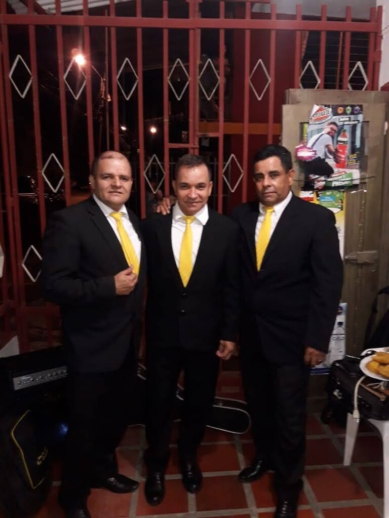 Orkestralar Trio Cali Javier Villa, Cali, foto