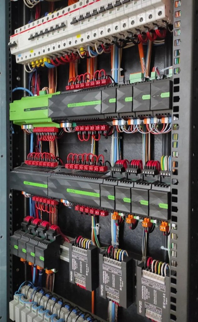 Elektrik servisi Kommelectro, Moskova, foto