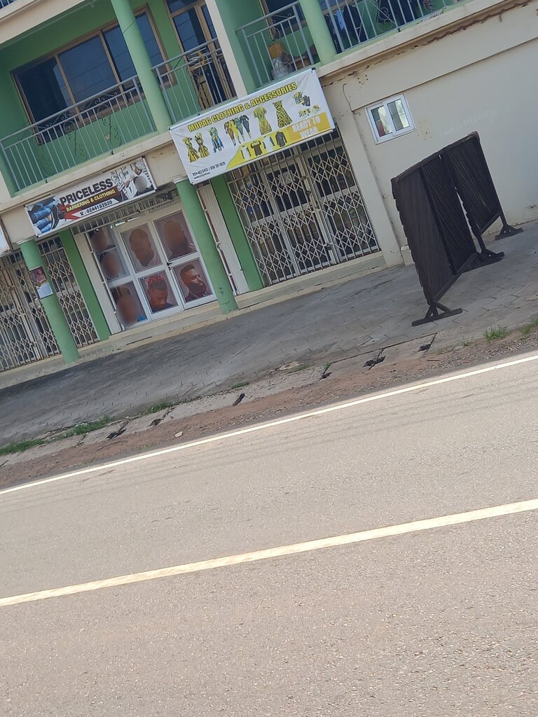 Tuhafiyeler Mopag Clothing and accessories, Dünya, foto