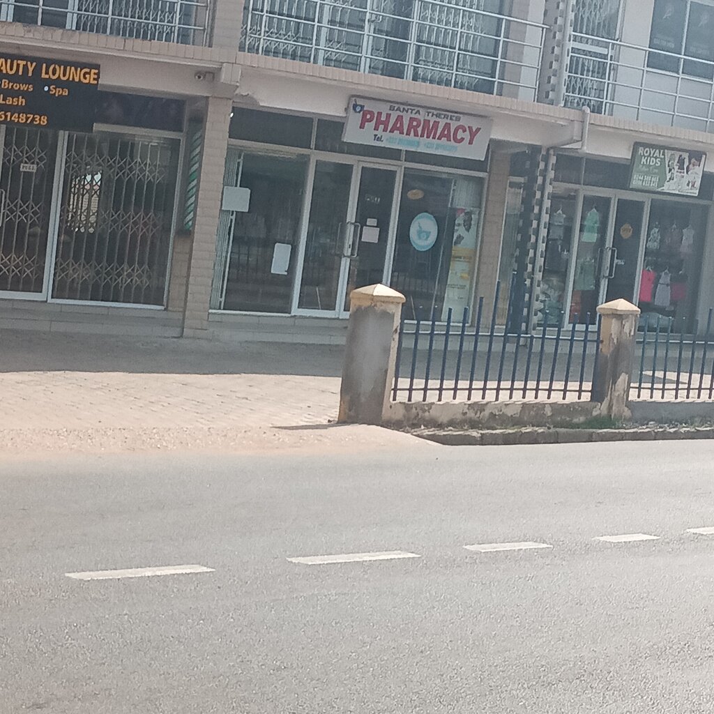 Eczaneler Santa Theres, Dünya, foto