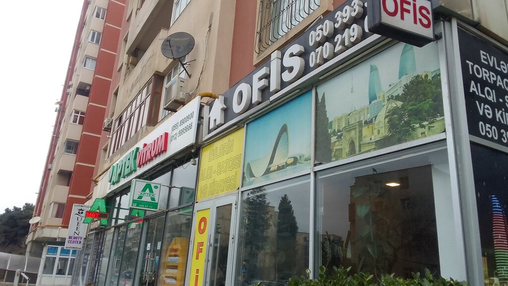 Emlak ofisi Ev Alqı-Satqısı, Bakü, foto
