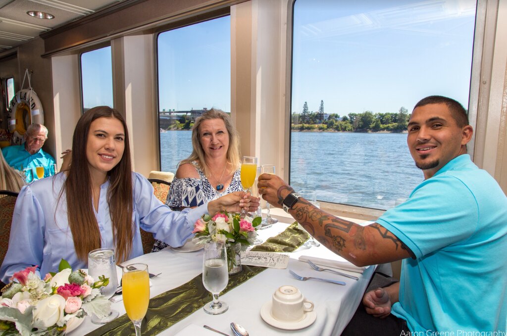 Restoran Portland Spirit Cruises and Events, Oregon Eyaleti, foto