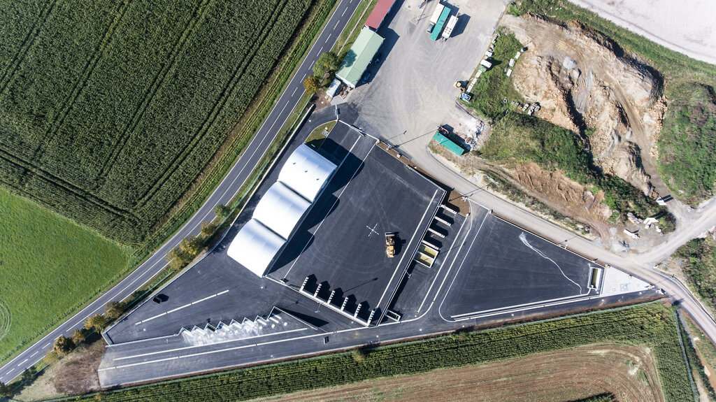 Geri dönüşüm merkezleri Deponie und Recyclingzentrum Leimrieth, Thüringen, foto