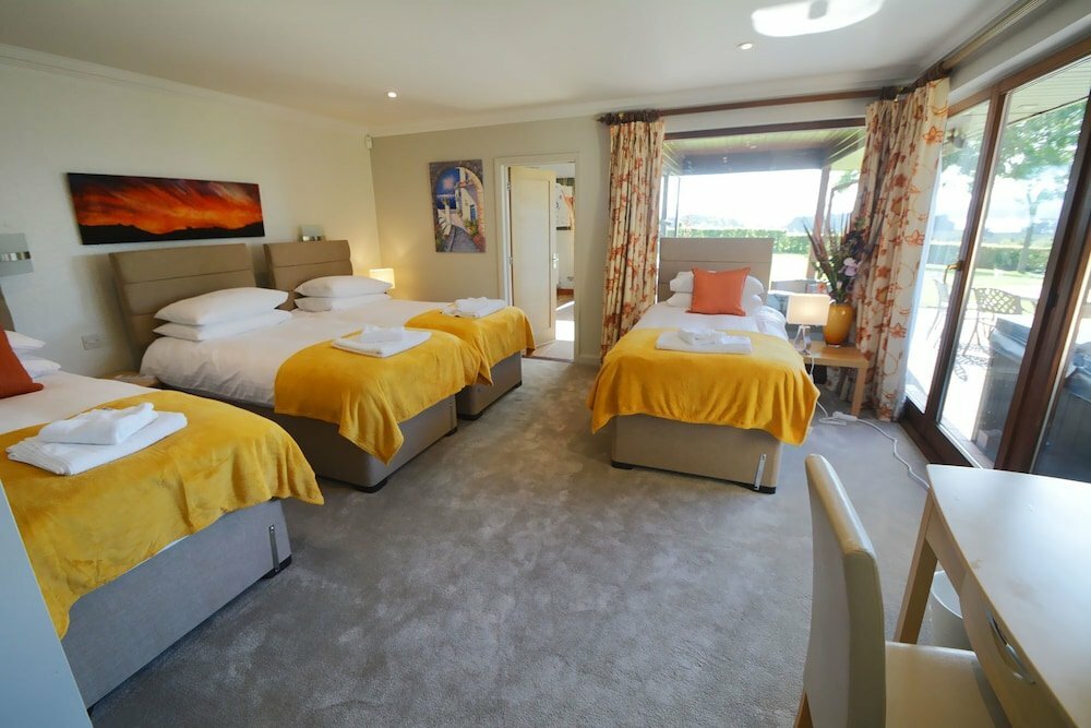 Otel Kingsley Lake View, İngiltere, foto