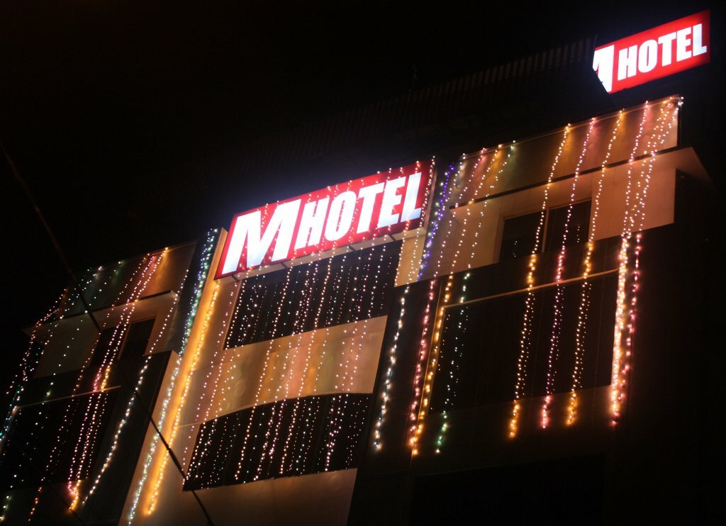 Otel FabHotel Prowell HiTech City, Haydarabat, foto