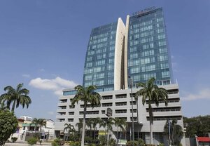Courtyard by Marriott Guayaquil (Guayas, Guayaquil), otel  Guayaquil'den