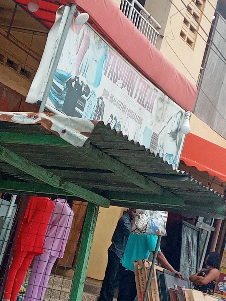 Giyim mağazası Fasion Freak Enterprise, Dünya, foto