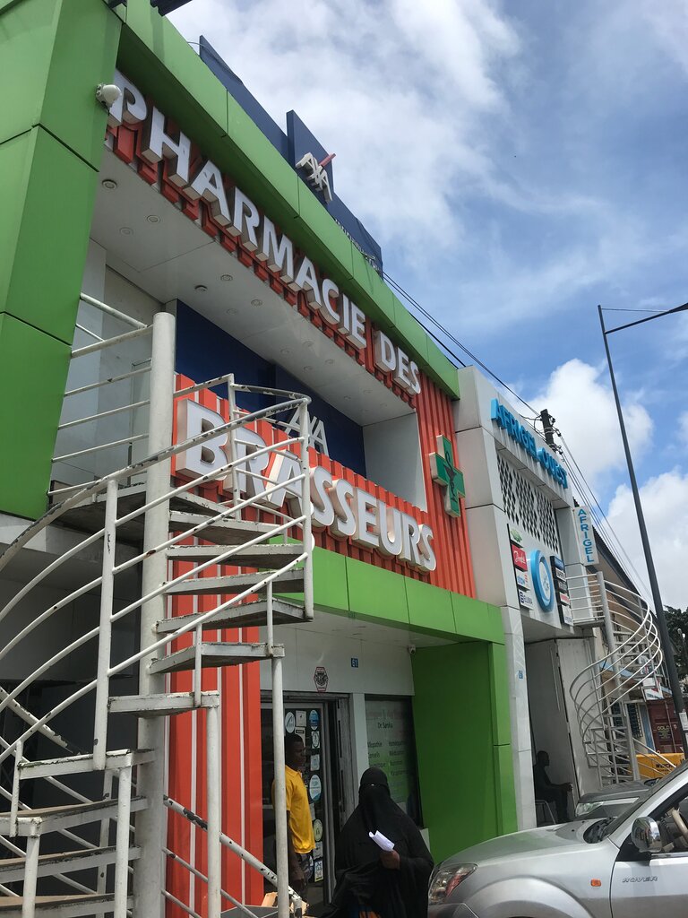 Eczaneler Pharmacie des Brasseurs, Abican, foto
