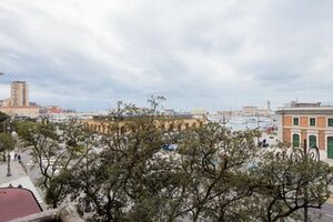 TriesteVillas Rive 22 (Friuli-Venezia Giulia, Gorizia, Via Nazario Sauro, 22), otel  Trieste'den