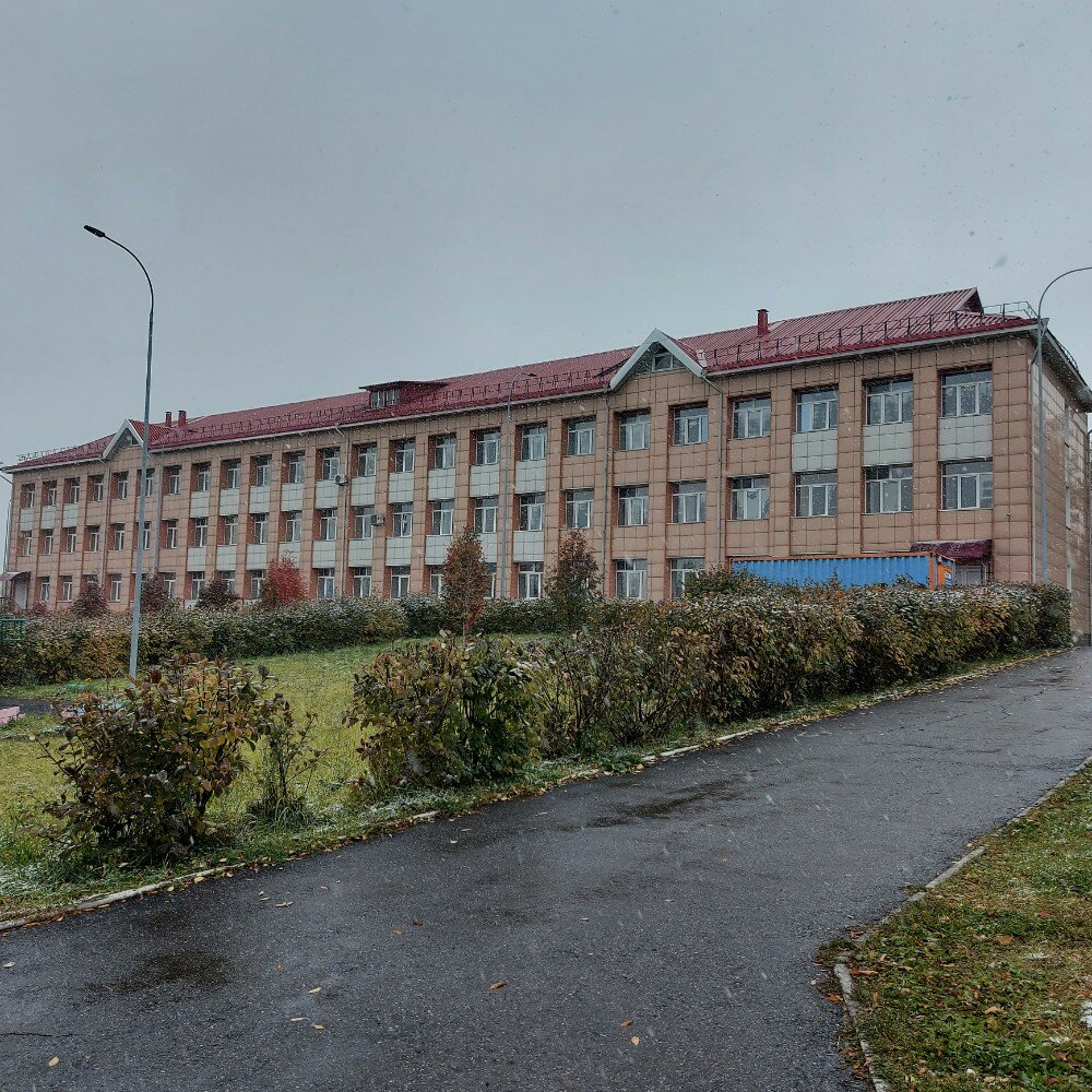 Ortaokul Osnovnaya obshcheobrazovatelnaya shkola № 19, Novokuznetsk, foto