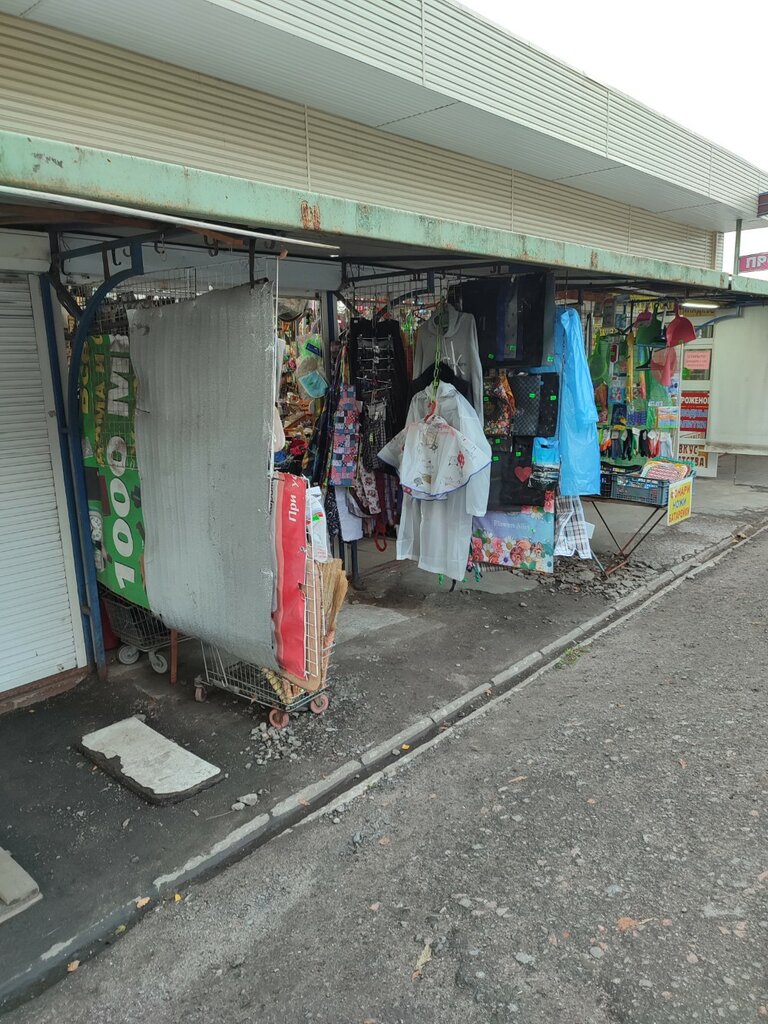 Giyim pazarı Магазин одежды, Saint‑Petersburg, foto
