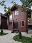 Chalet Tihoe mesto (Pereselencheskaya Street No:18), otel  Soçi'den